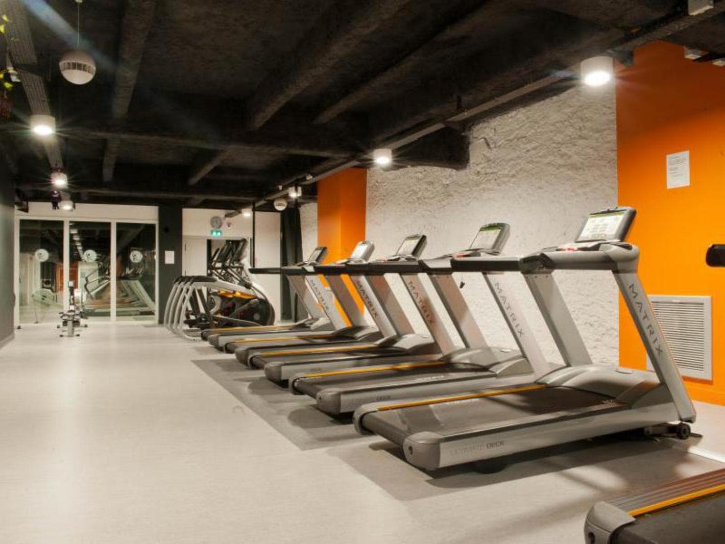 BASIC FIT Paris 12 Crozatier | Tarifs, Avis, Horaires, Essai Gratuit